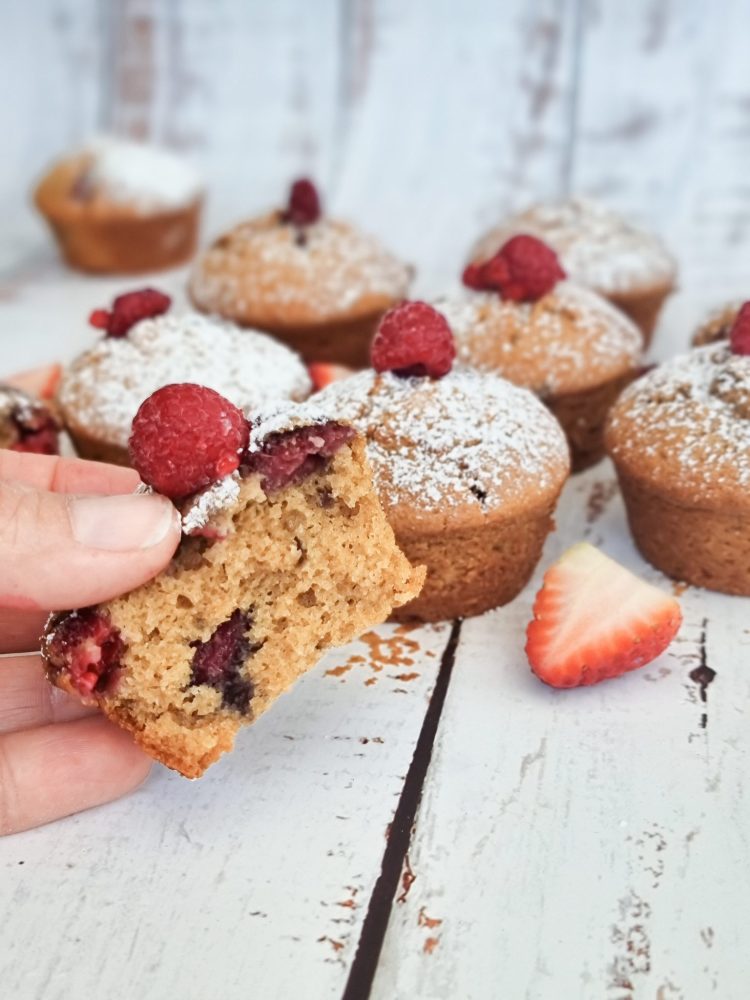 Vanilla Blueberry Cupcakes Recipe - Wholesome Bellies